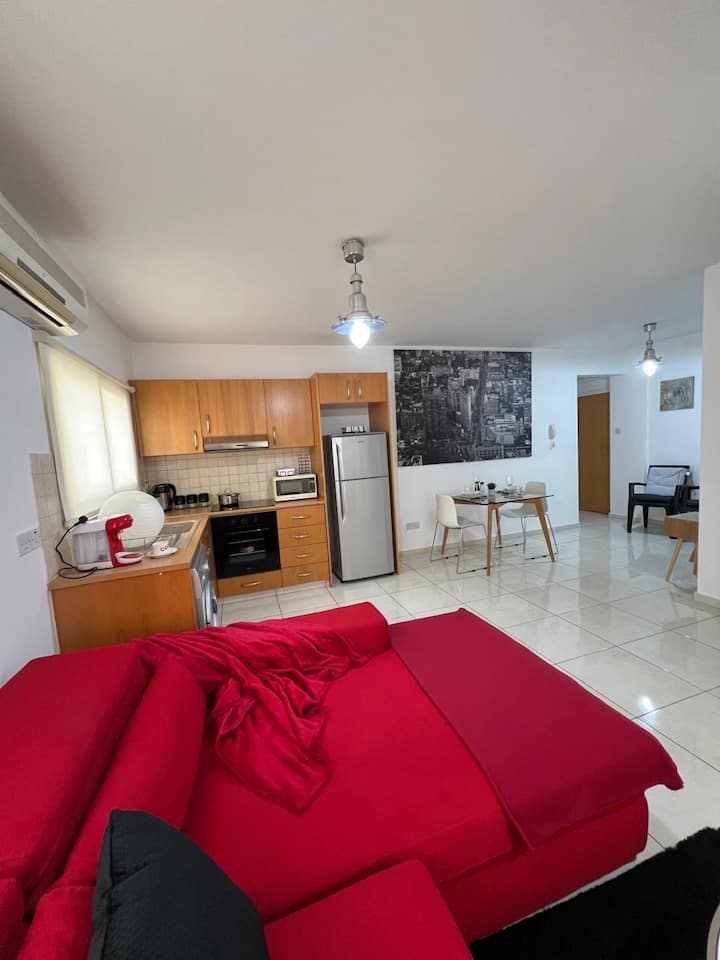 Central Serviced Apartment - City Center - Limassol