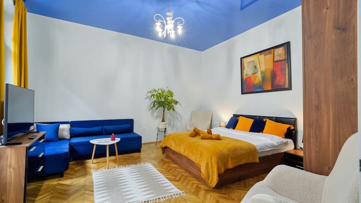 Ultracentral 2 Bedroom Mountain View - Brașov