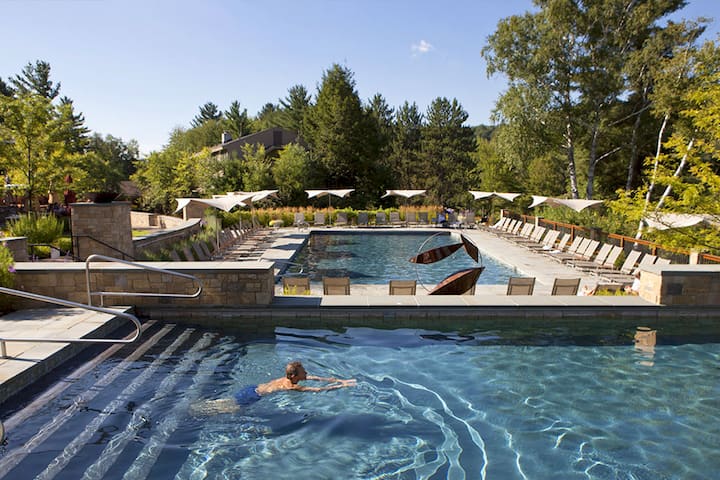 Right Next To The Spa! • Condo At Topnotch Resort - Stowe, VT