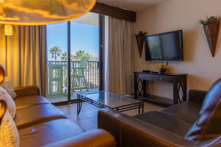 2 Bedroom 2 Bathroom Condo #407 - Port Isabel