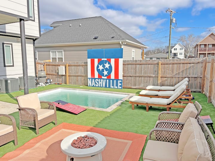 Private Heated Pool, Hot Tub-minutes From Broadway - Nashville, TN