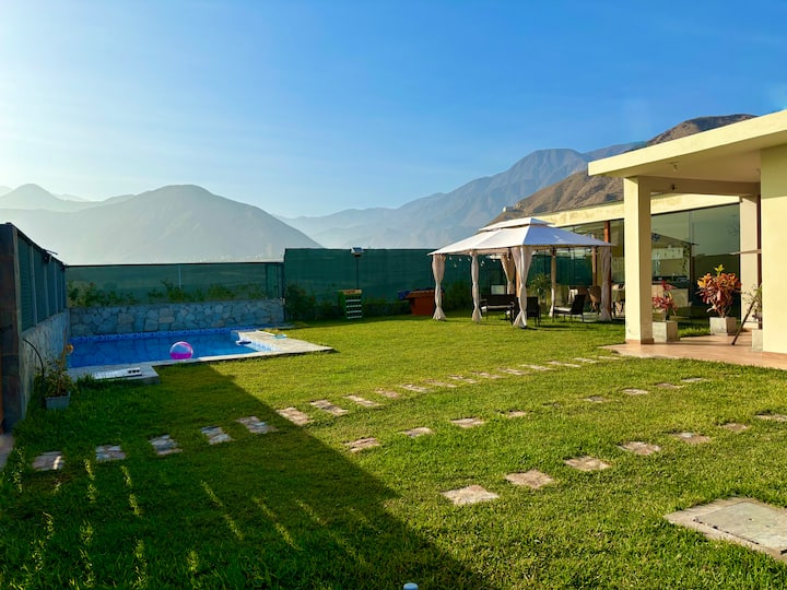 Eco House: Tu Oasis Ecológico - Perù