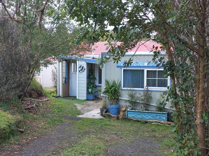 Brighton Beach River Cottage (2 Nights Minimum) - ダニーデン