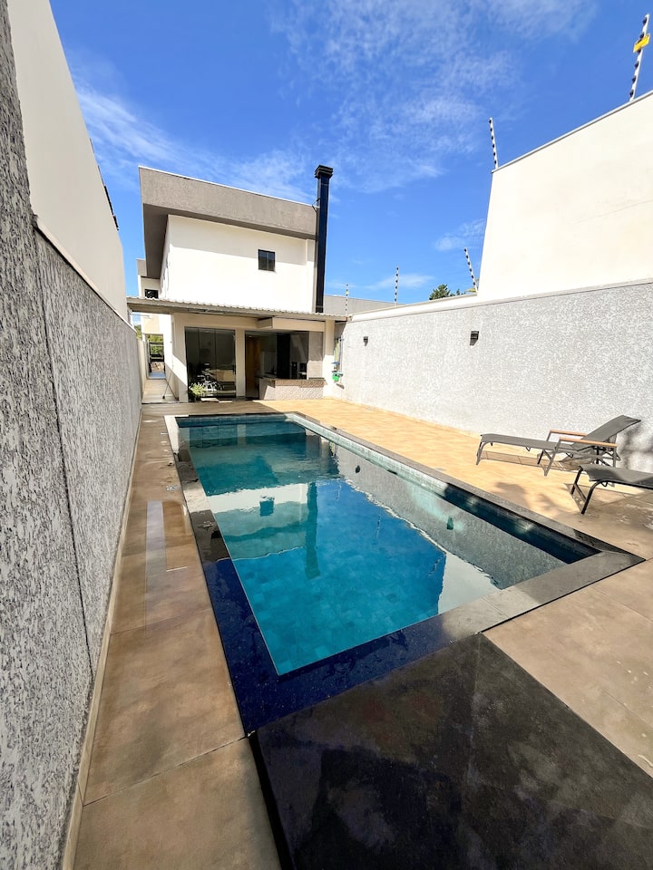 Casa Aconchegante C/ Piscina, E áRea De Lazer. - Maringá