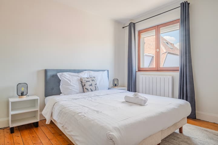 Grand Logement Chaleureux à 2 Arrêts Tram Centre - Schiltigheim