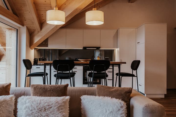 Hidden Retreats | The Lohner - Kiental BE