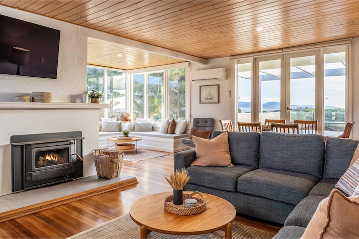 Beach Path House - Bicheno