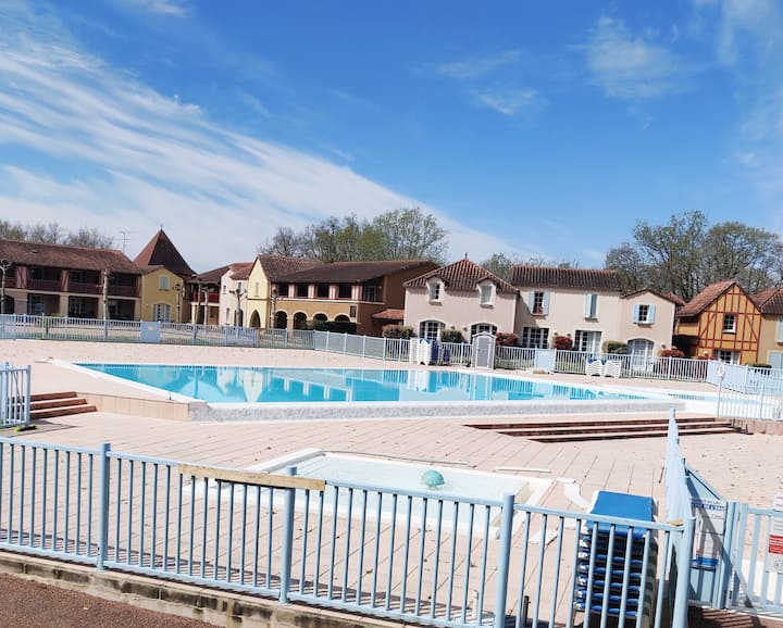 Maison Familiale Cosy, Piscine Et Nature - Monflanquin