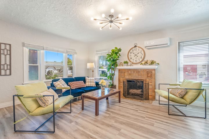 Quiet & Safe Neighborhood Near Dtla - King Bed! - Montebello, CA