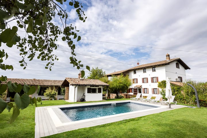 Cascina Bella Luxe Et Détente Dans Le Monferrato - 피에몬테
