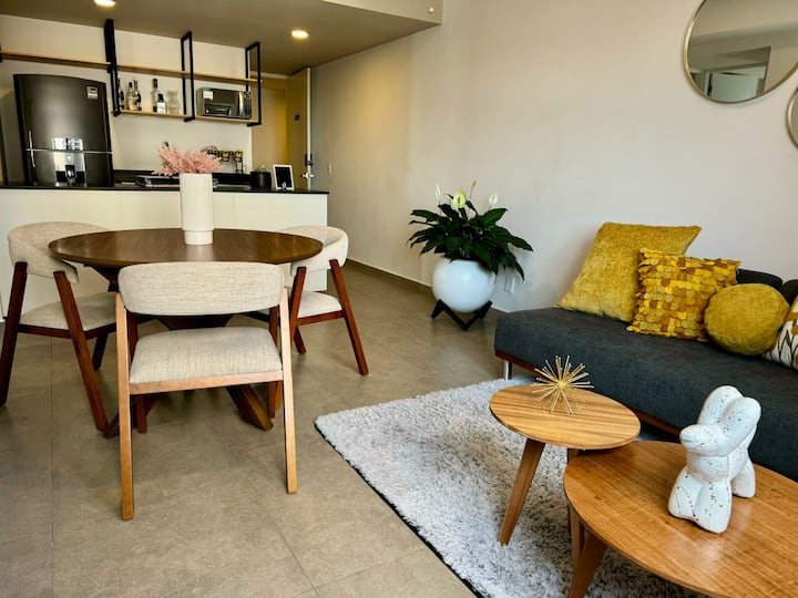 Lindo Cerca De Chapu-minerva-consulado Y Expo Gdl - Guadalajara