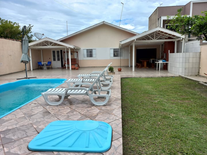 Casa Com Piscina Pé Na Areia - Guaratuba