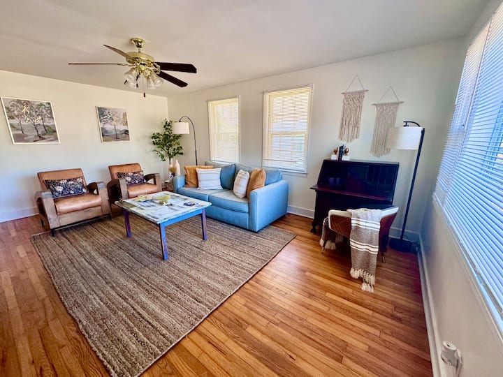 2br Cottage Near Medical District | Yard + Grill - Augusta, GA