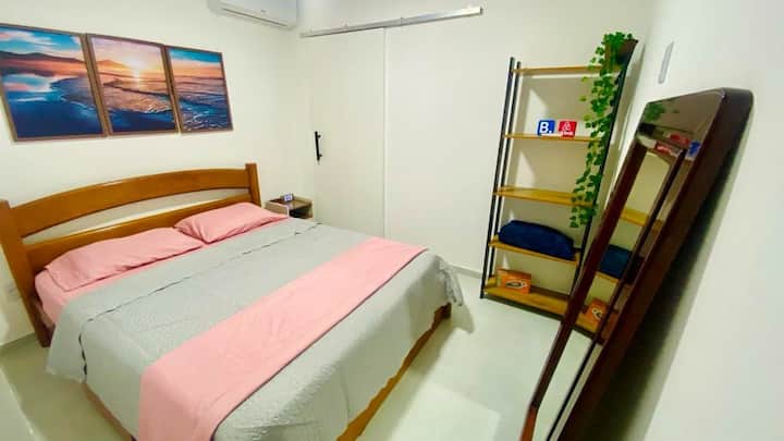 Apartamento Em Cabo Frio C/ Ar - Cabo Frio