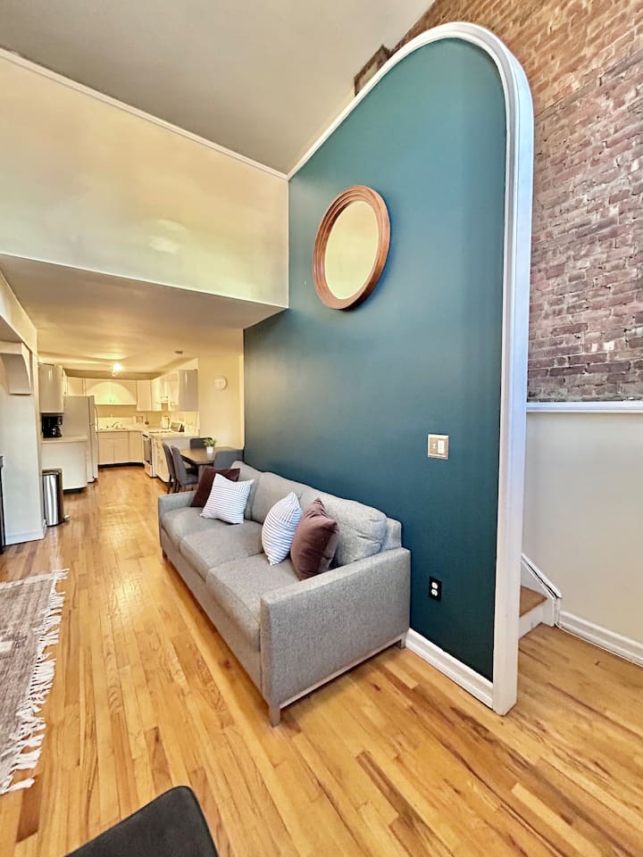 256- Unique Uptown Apt W Lofted Bedrooms - Hoboken
