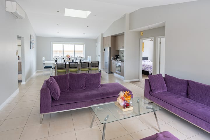 Swan Lake View House - City of Shoalhaven