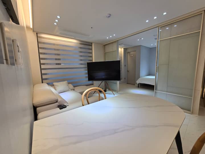 2 Room. New Apt Friendly - Seoul