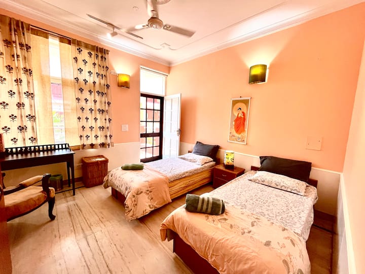 3bhk Peaceful Apartment In Rishikesh Ganga Vatika - 瑞詩凱詩