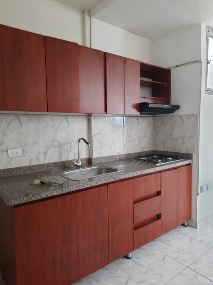 Apartment / Main Office Los Patios Avenue - Los Patios