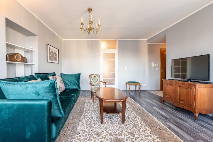 Iconic Hall Square View • 1br • Elevator - Tallinn