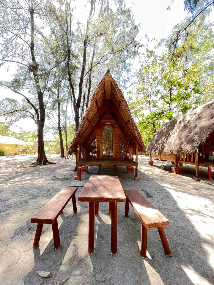 Hallara Beach Cabin 1 - San Narciso