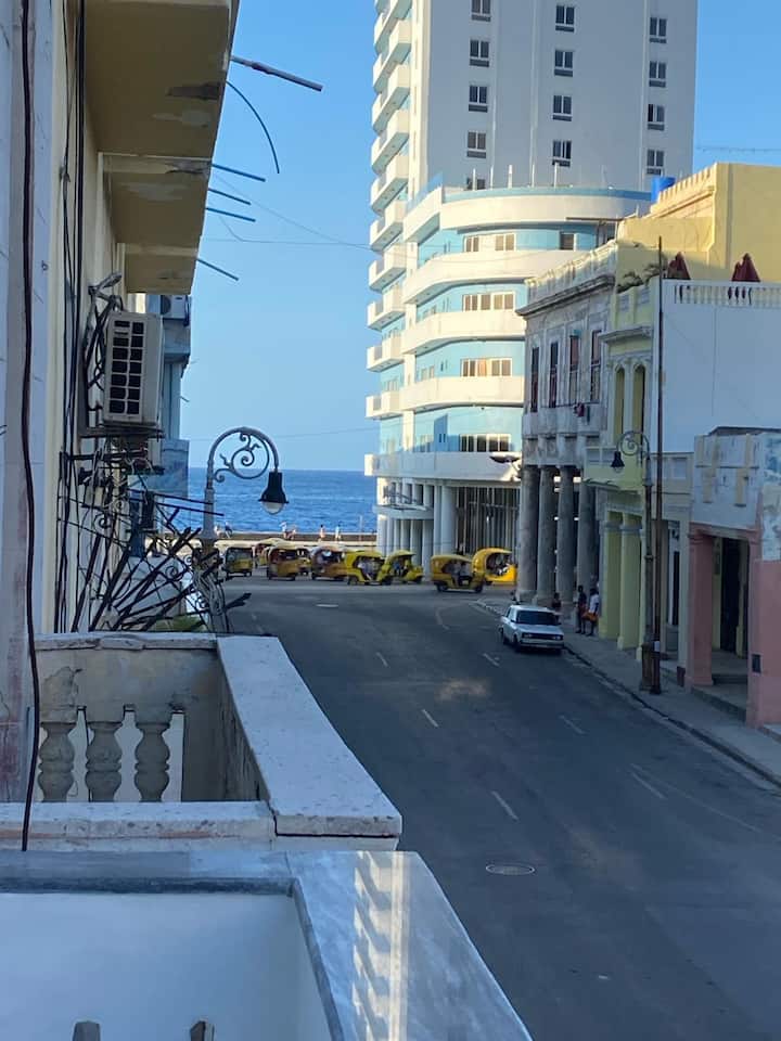 Galiano,106 - Apartamento Malecón - Cuba