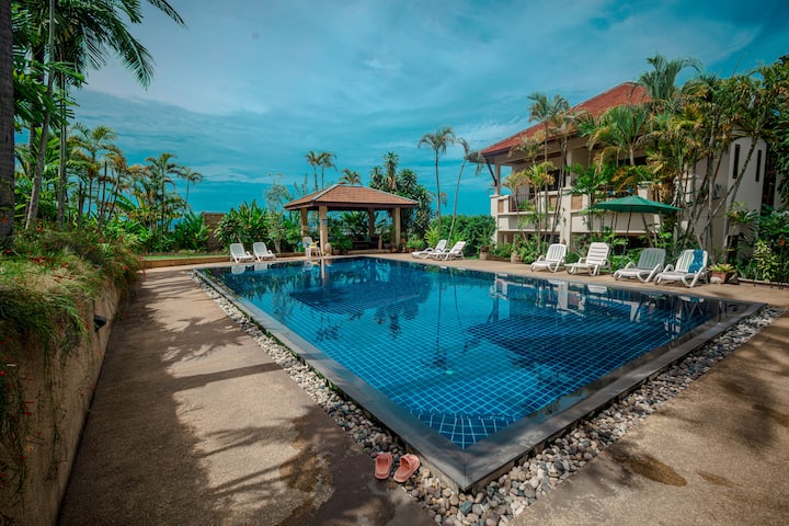 Maenam Hills 1 Bdrm Apt With Balcony View - サムイ島