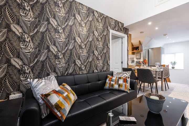 Flat In Guildford - Guildford