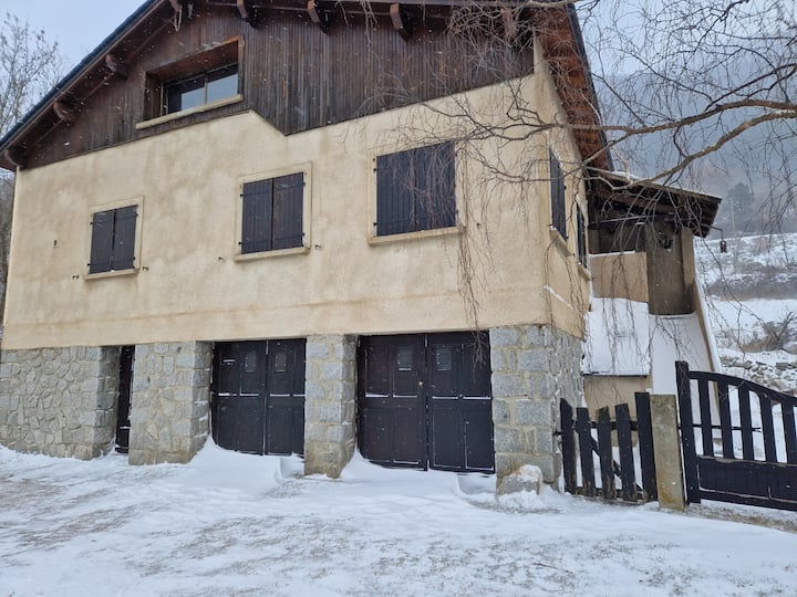 Chalet Catalan Proche Des Pistes Et De L'andorre - Porté-Puymorens