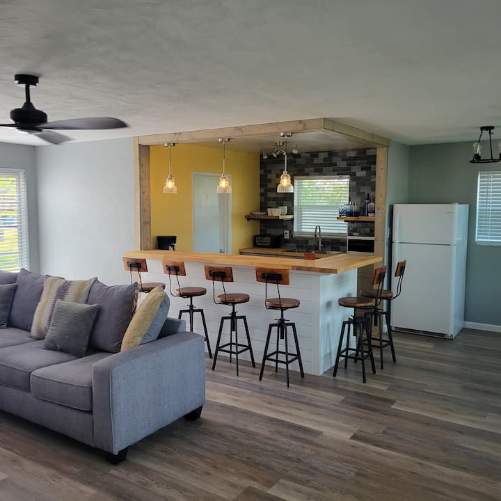 Cute Home- Beaches/nightlife! - Port Charlotte, FL