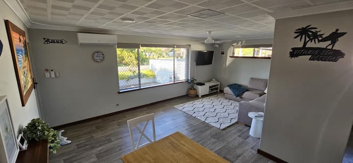 Vitamin Sea Retreat - Rockingham