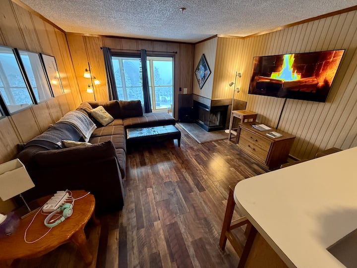 Cozy Condo At Snowcrest - Snowshoe, WV