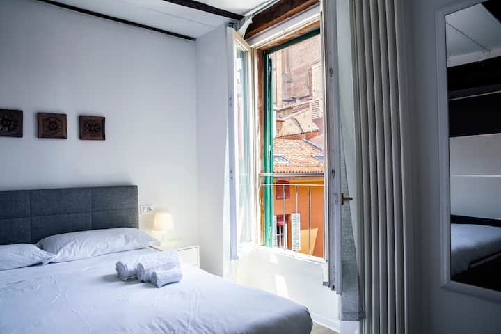 Au Cœur De Bologne Près De Piazza Maggiore - Болонья