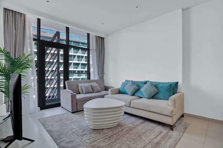 Cozy 1bdr Apartment In Palm, Infinity Pool & Beach - Dubai