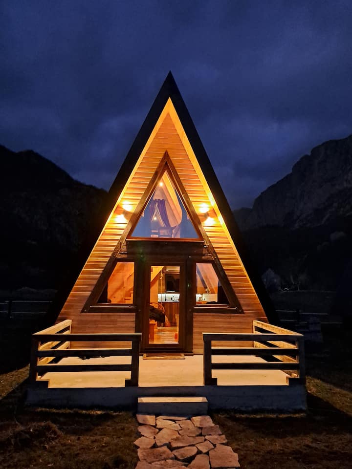 Wooden Cottages "Konak" - Montenegro