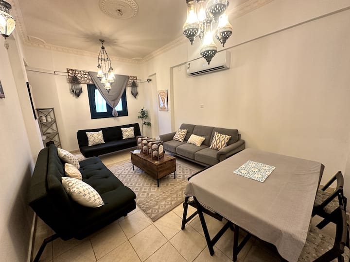 Clean & Spacious Apartment • Sleeps 6 • Quiet Area - Madinah