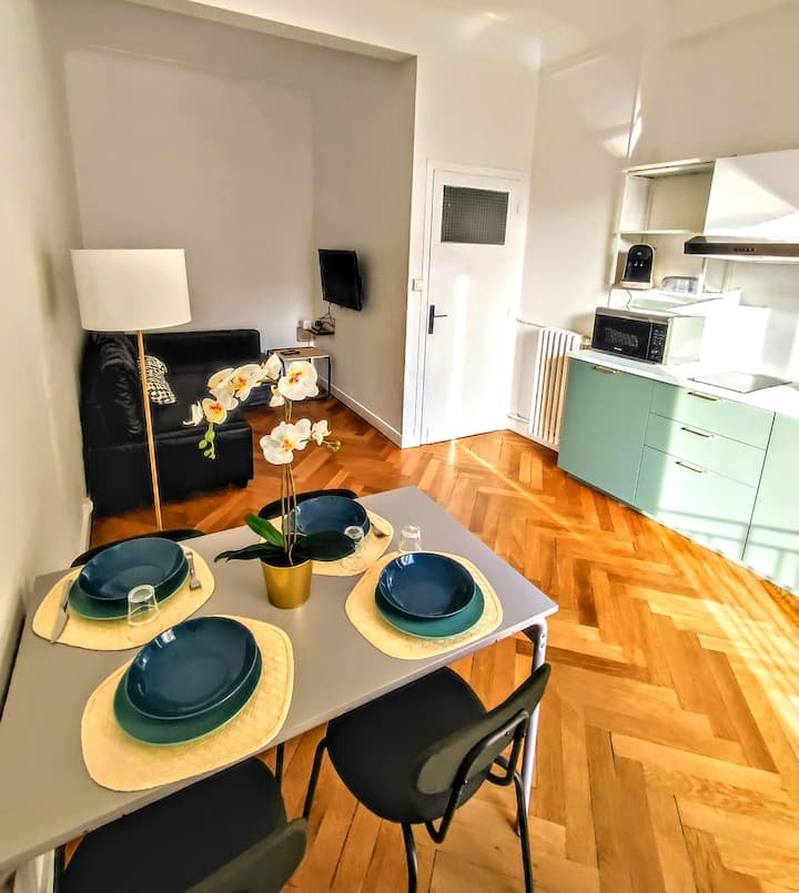 Charmant 2 Pièces Rénové - Centre-ville Nice - Nice