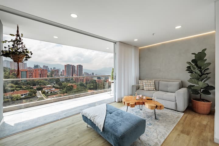 Spectacular Poblado Views/2br-gym-ac-jacuzzi - Medellin, Antioquia, Colombia