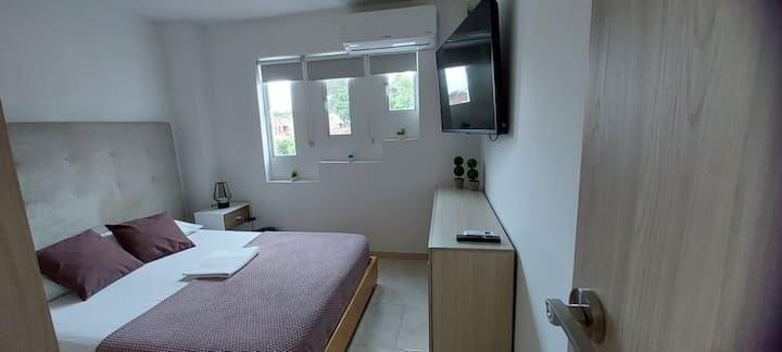 Aparta Estudio Amoblado Zahir - Cali