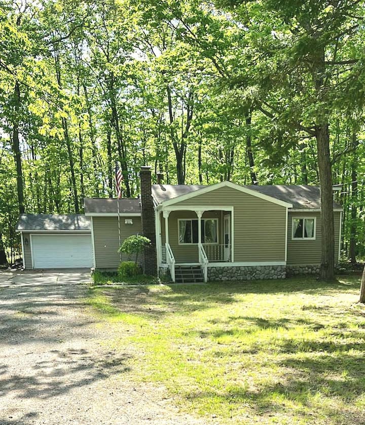 Updatedcottage*a/c*kellybeach*xc Ski*boatparking - Higgins Lake, MI