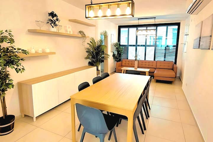 Central Ra’anana Family Apt • Mamad Safe Parking - Israël