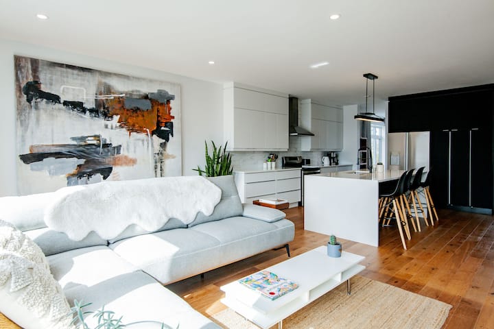 Modern Comfort & Lake Access - Halifax, NS, Canadá