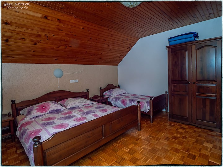 Organic Tourist Farm Markun | Apartment 4 - Slovenia