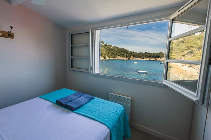 Le Cabanon D’alexandra, Anse Méjean - La Valette-du-Var