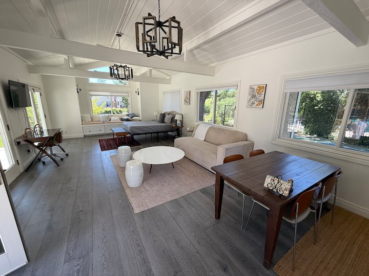 Serene Monte Sereno Guesthouse - Los Gatos, CA