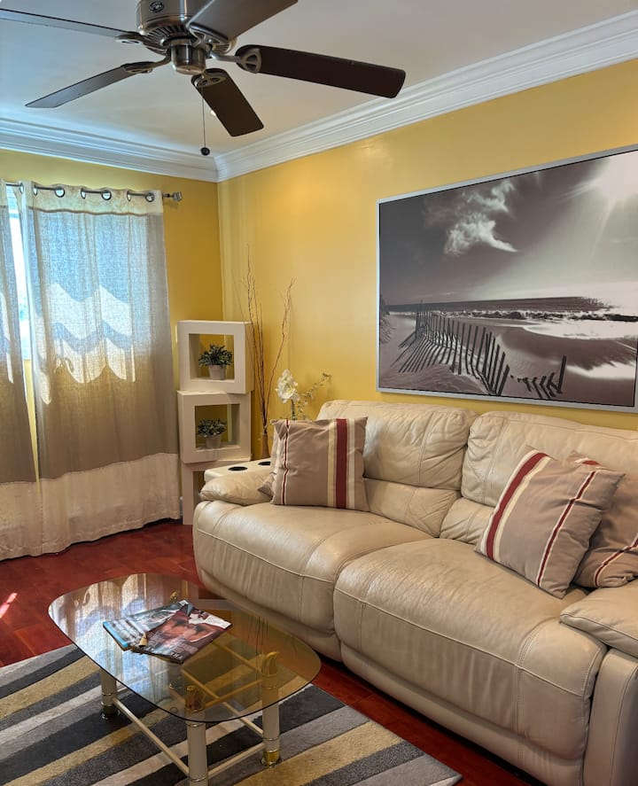 Beautiful Executive 1 Bedroom Suite - Long Beach, NY