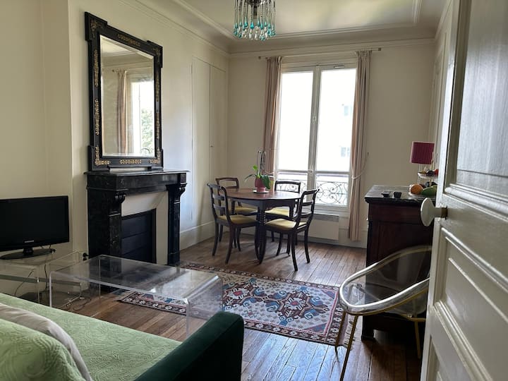 Appartement Proche Tour Eiffel Sur Jardin - Paris