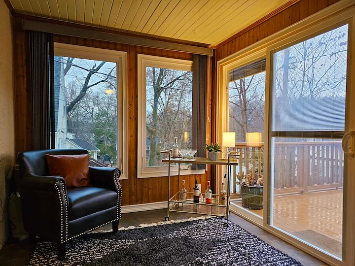 Plaza Charmer! - Kansas City, MO