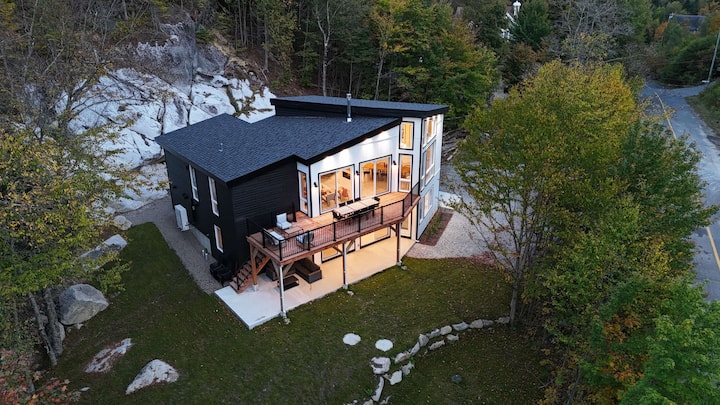 Nouvelle Construction! Chalet Villandry Avec Spa - Laurentides