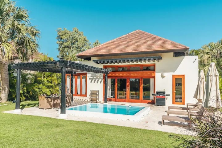 Amazing Villa With Pool, Bbq, And Relaxing Patio. - Punta Cana